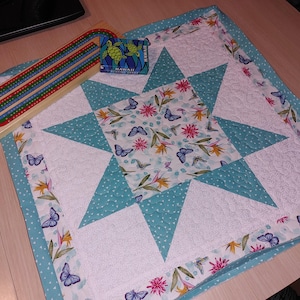 PDF Pattern, Directions, 4 Fat Quarter Table Runner by the Fabric ...