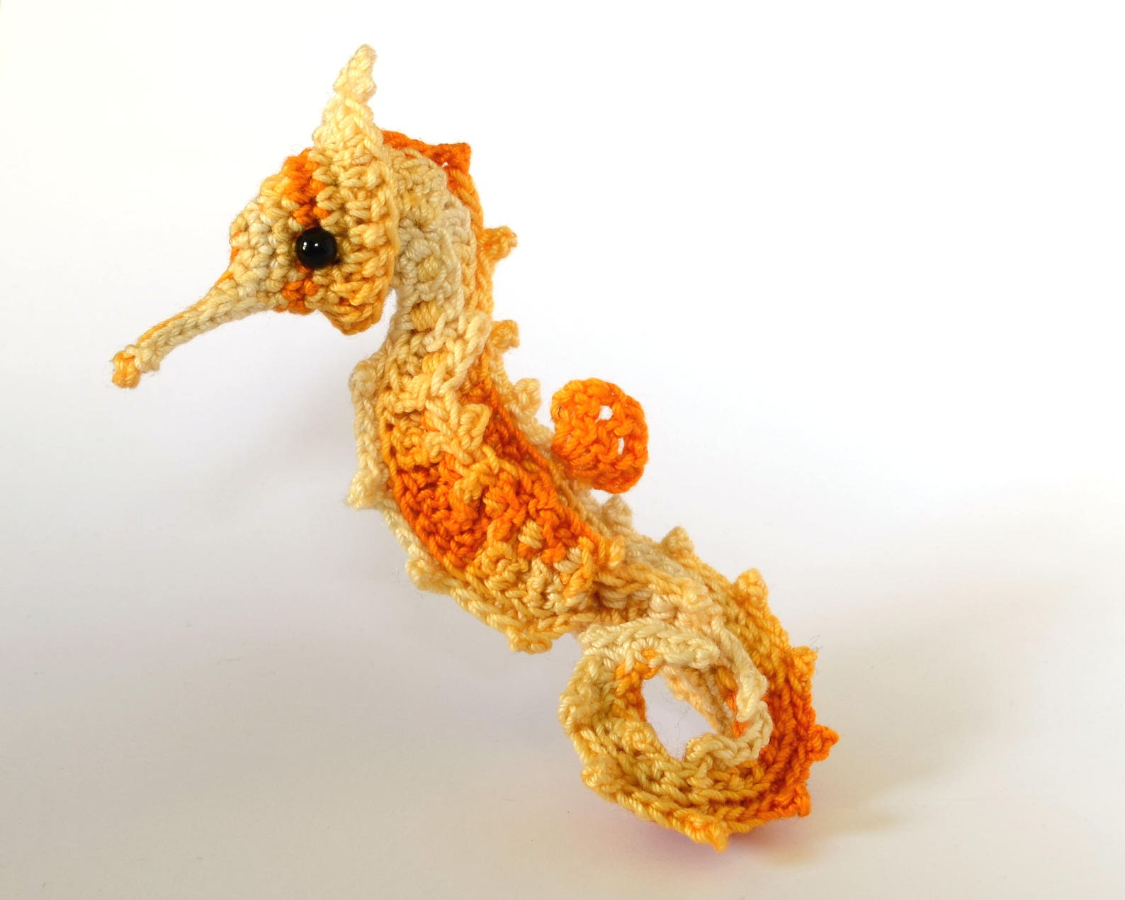 Seahorse Crochet Pattern, "post-modern Post-stitch Seahorse ...
