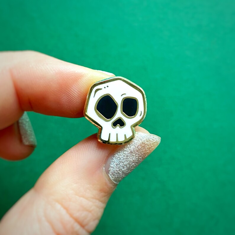 Skull Enamel Pin. Skeleton Enamel Pin. Horror Enamel Pin Folk - Etsy