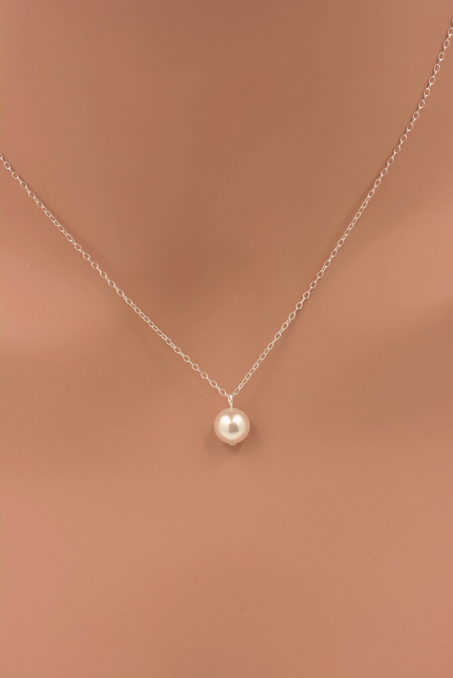 Set Of 6 Bridesmaid Pearl Necklaces 6 Single Pearl Necklaces Etsy