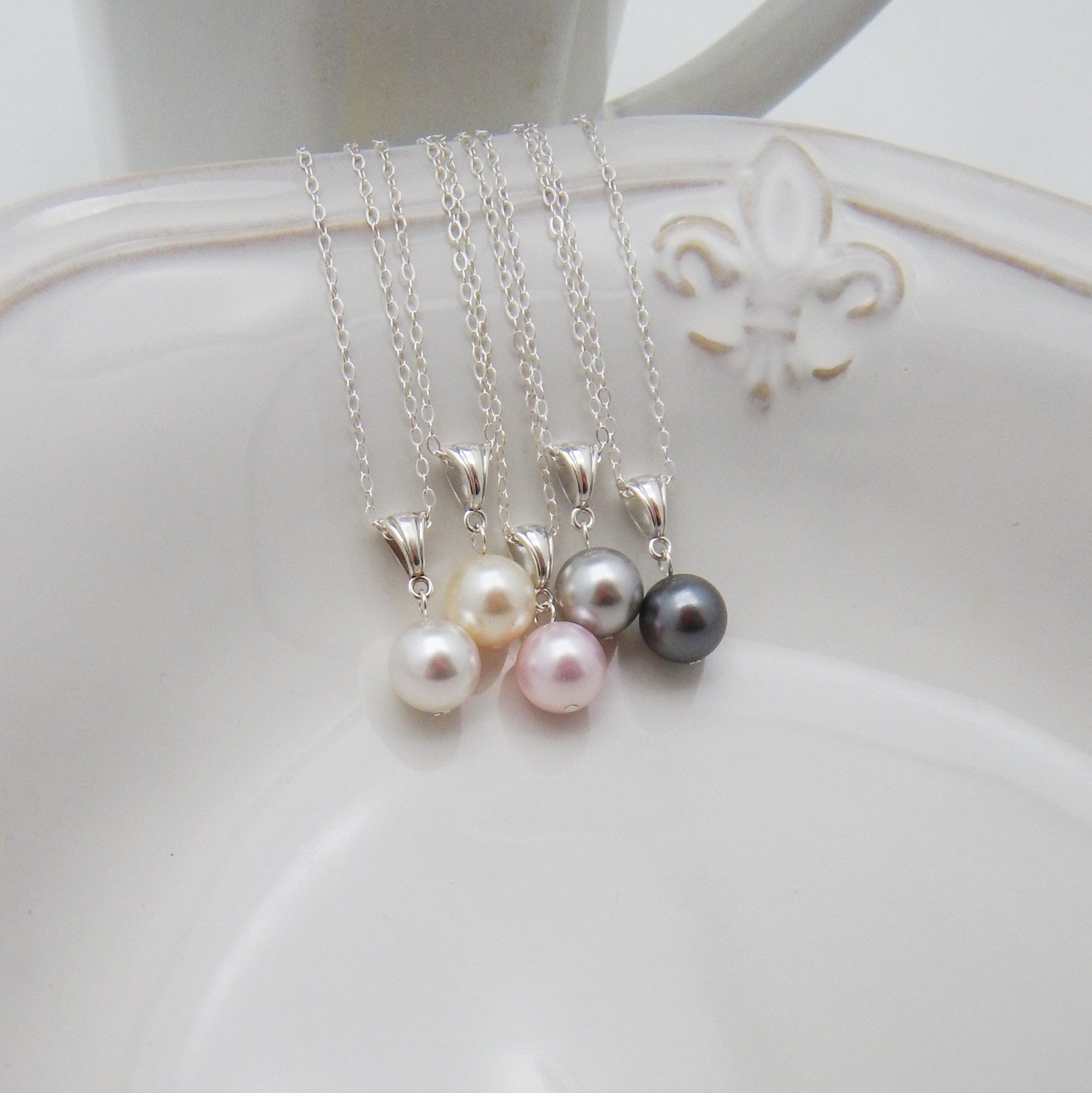 6 Bridesmaid Pearl Necklaces In Sterling Silver Set Of 6 Etsy