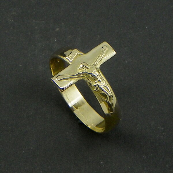 Crucifix Ring - Etsy