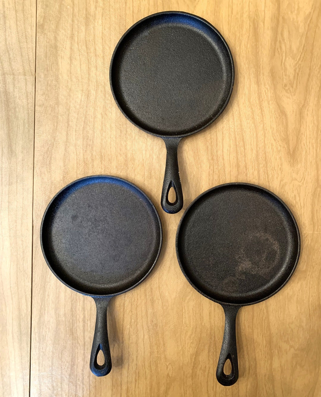 Vintage Small Cast Iron Skillets Set of 3 10 1/4 Long 6 1/4 in Diameter ...