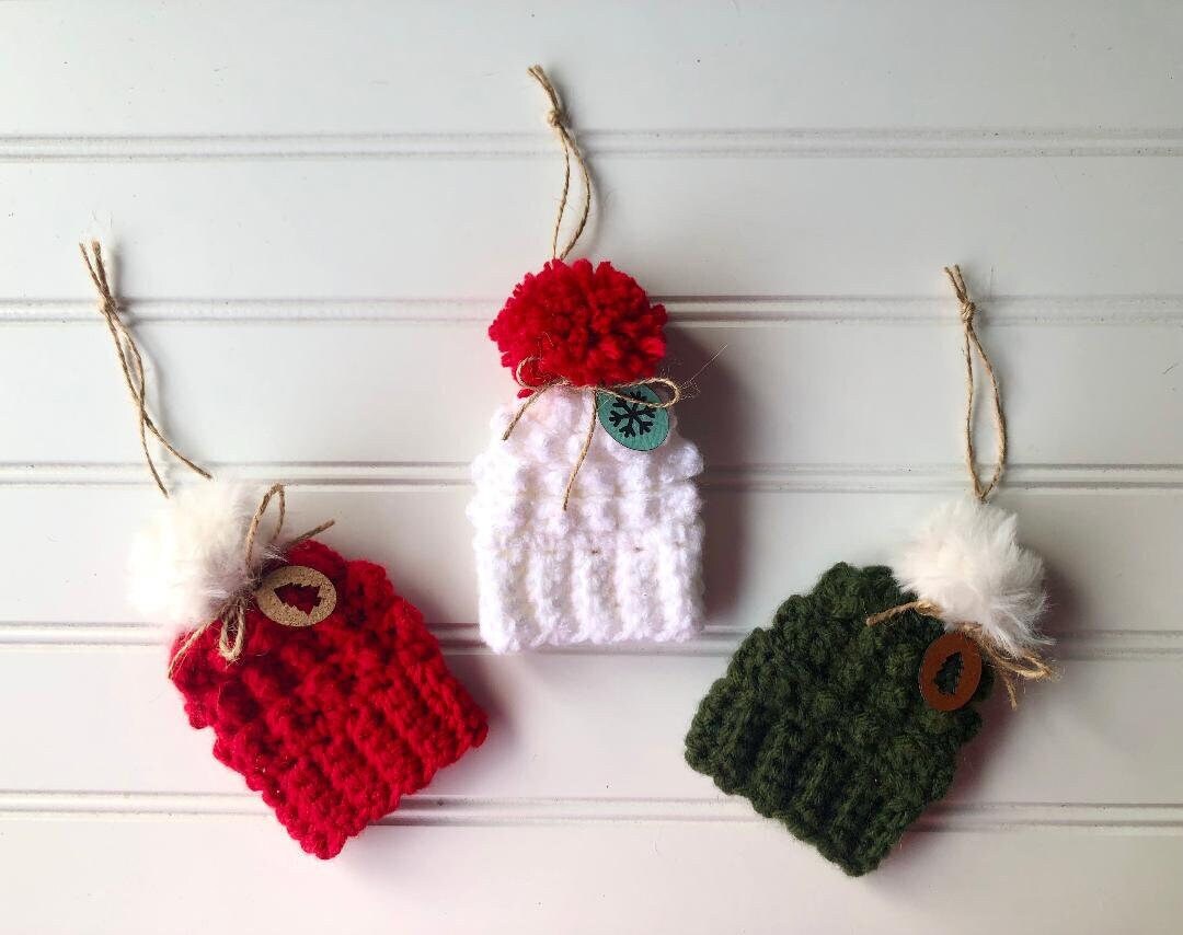 Tiny Toque Christmas Hat Ornament , Crochet Ornamnet - Etsy