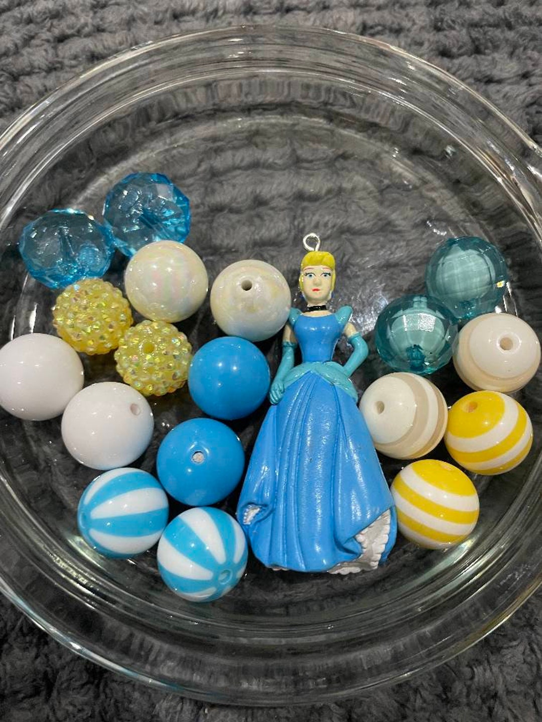 Princess Cinderella DIY Necklace and Bracelet Kit. Princess Chunky Bead ...