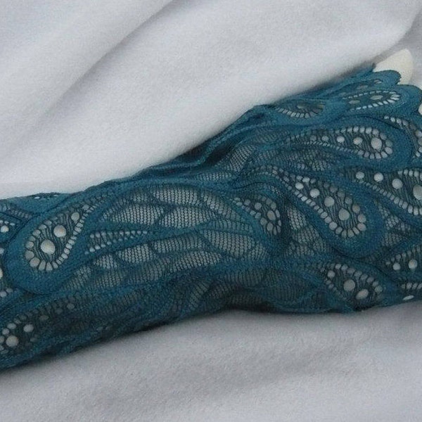 Wide Lace Cuffs - Etsy