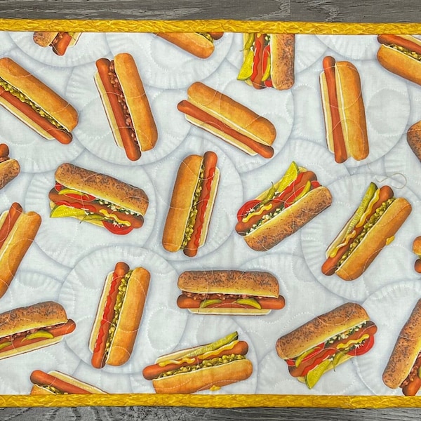 Dogs Table Runner - Etsy