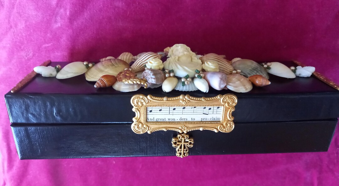 The Last Supper Art Box: Vintage Shellwork Grotto, Bohemian Collage - Etsy