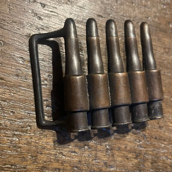Vintage long rifle bullet bandolier clip shaped figur… - Gem