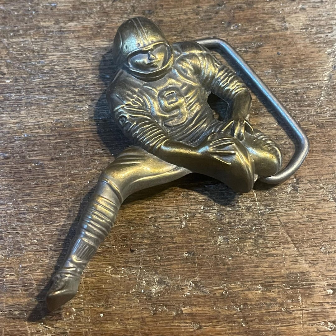 Vintage Buckle Figural Football Player Brass Colored Belt Buckle - Etsy