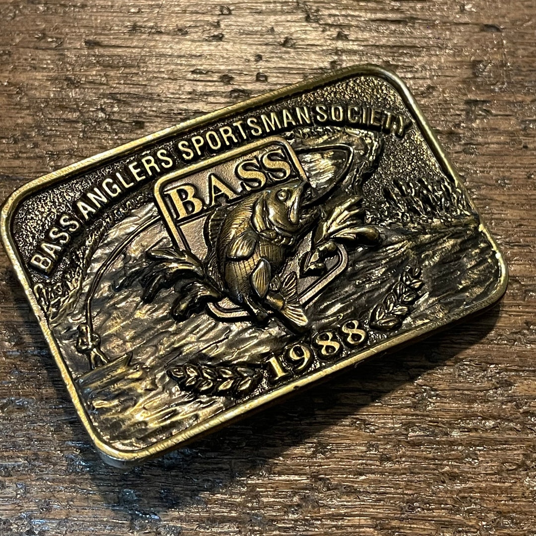 Vintage Belt Buckle Bass Anglers Fish Fishing 1988 Raised Design Brass ...