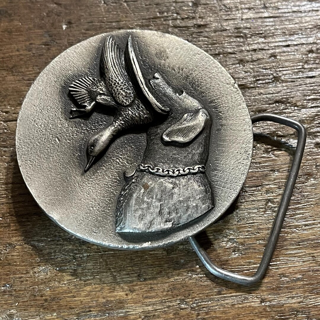 Vintage Hunting Dog With Bird Themed Pewter Colored Belt Buckle Puritan ...