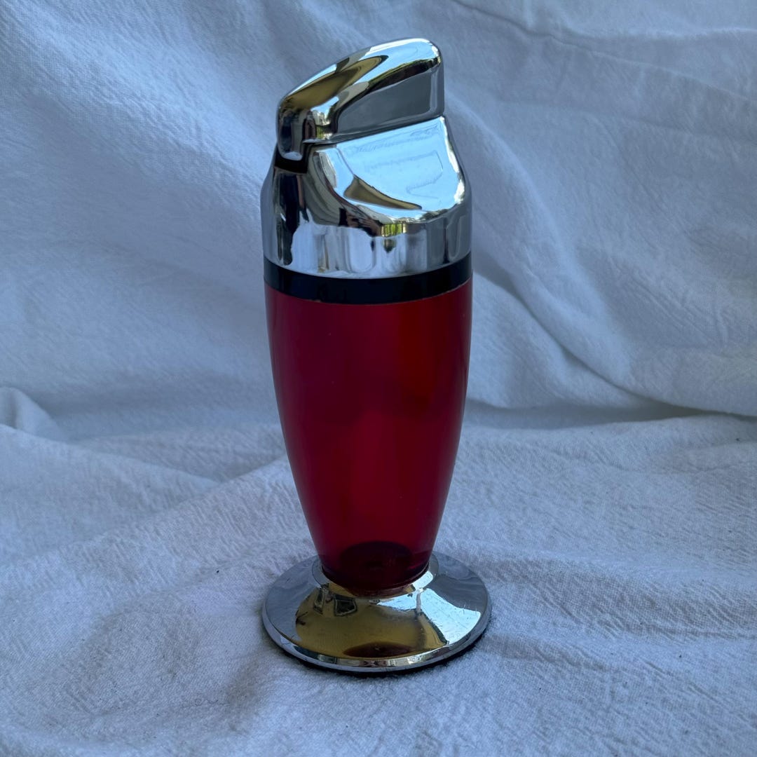 Vintage Ritepoint Liter Lighter Metal and Plastic Table Desk Cigarette ...