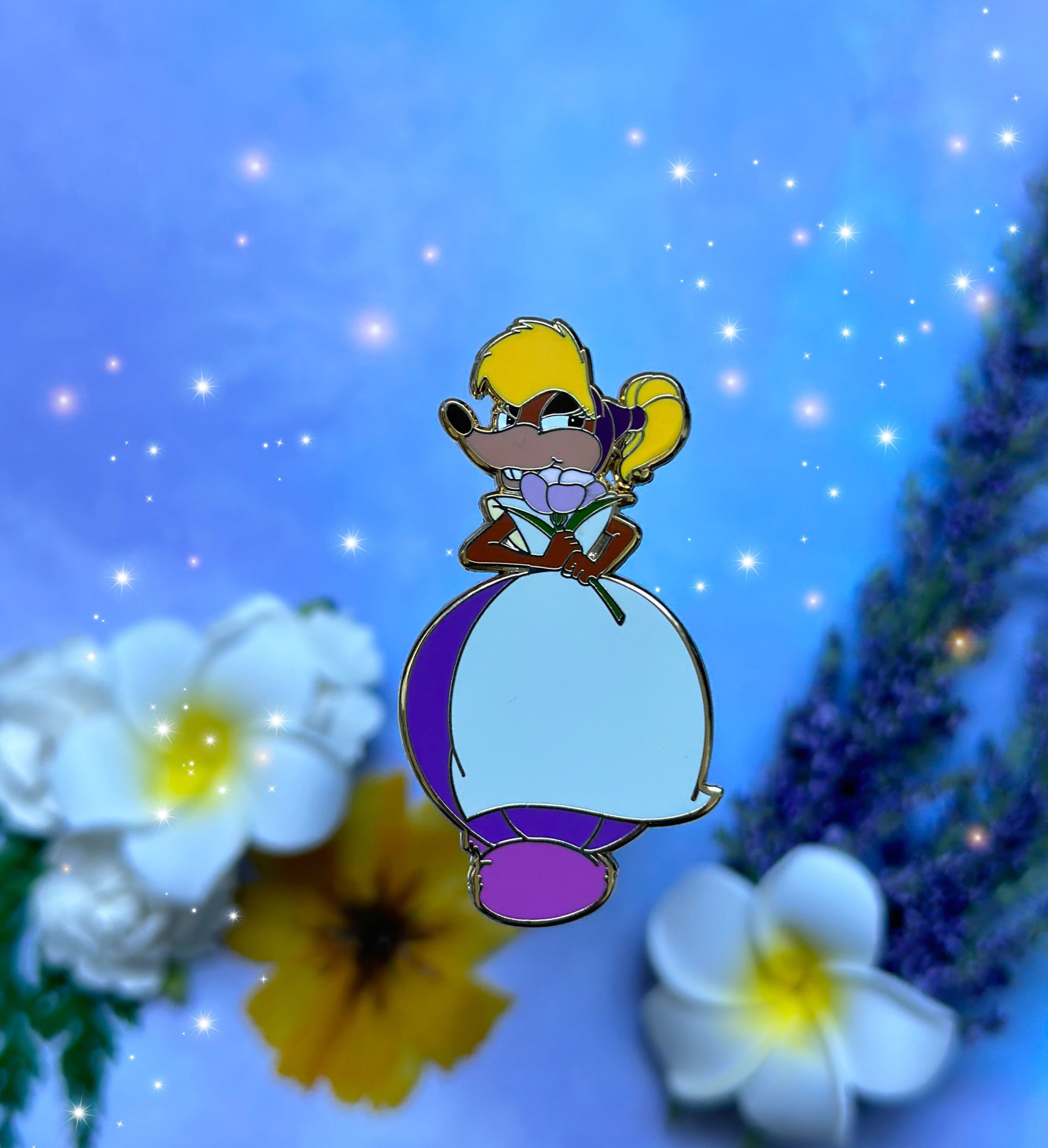 Ms. Fieldmouse Pin Cushion - Thumbelina Inspired Pin - Etsy