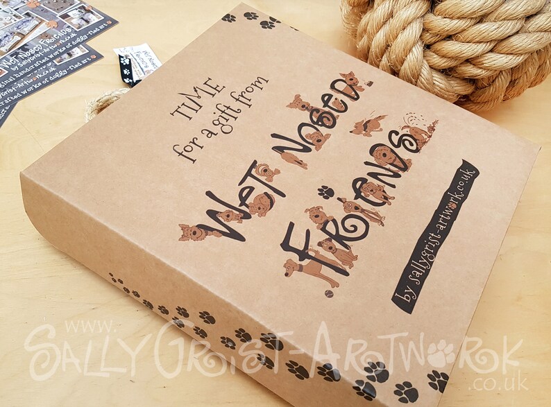 Time for a Gift! Wooden Barnwood-style Clock With Pebble Pawprints ...