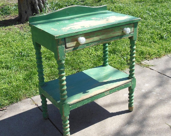 6 Vintage Wooden Spools, Beehive Bobbins, 3” Long Bobbins - Etsy