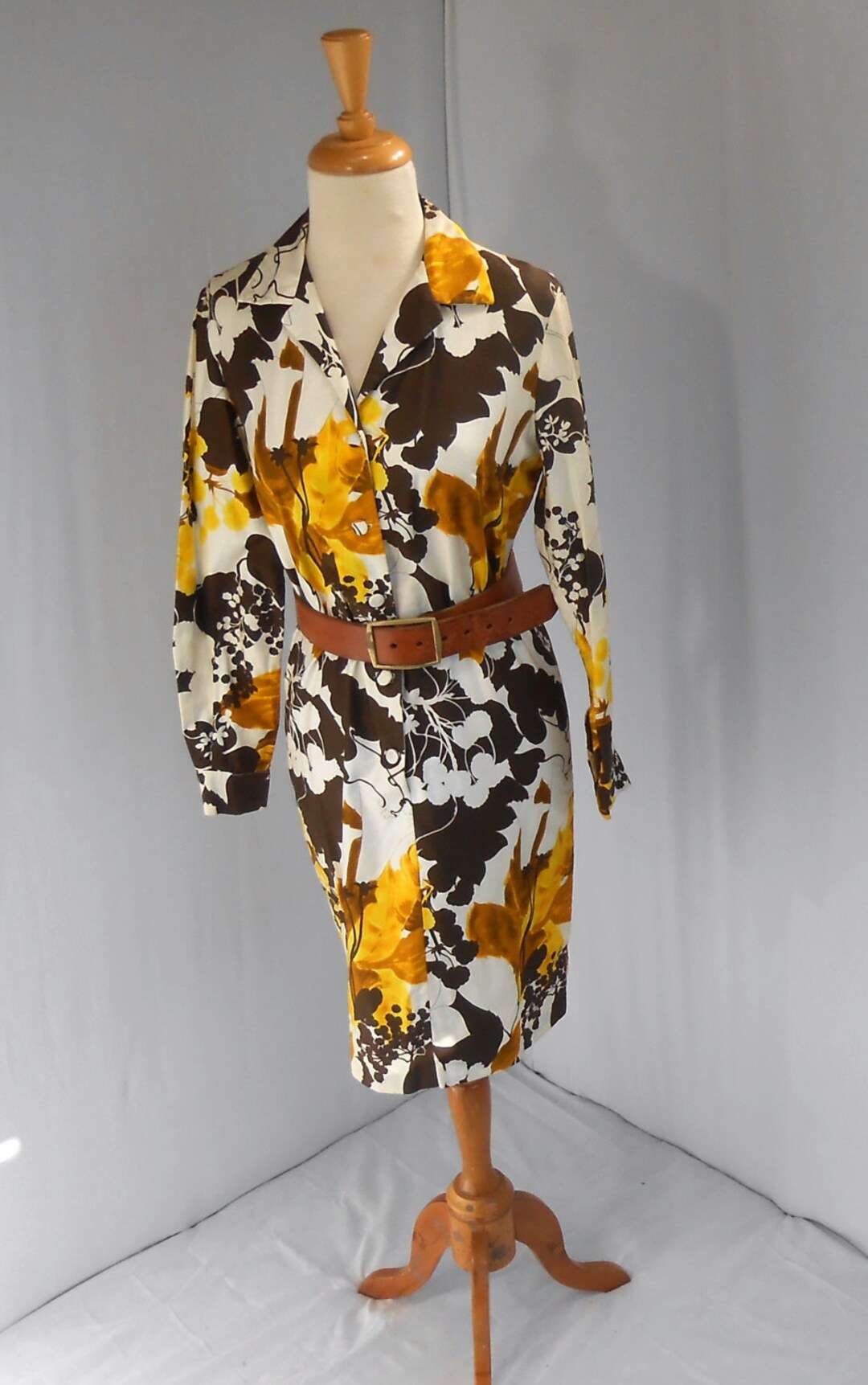 Vintage Pykettes Shirt Dress Awesome Brown Gold Cotton Fabric Covered ...