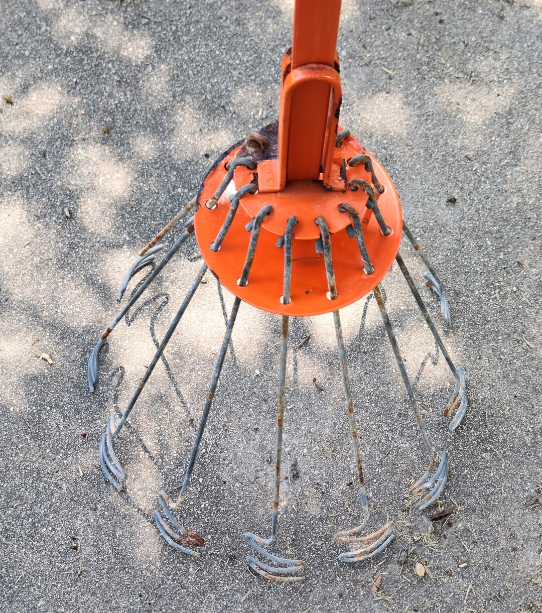 Vintage Antique Metal Round Chimney Cleaner Sweeper Tool Expands Made ...