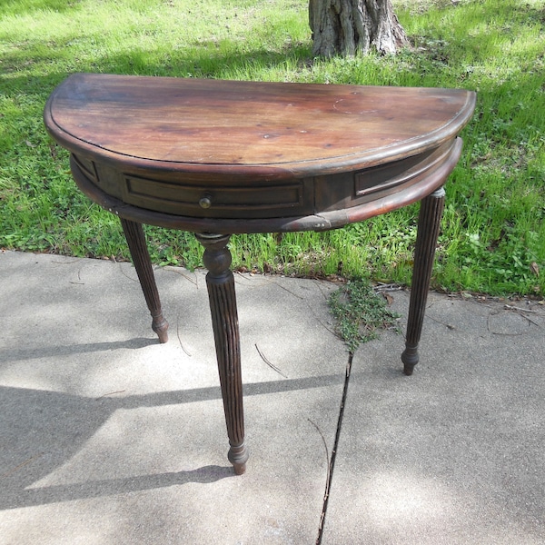 Half Moon Table - Etsy