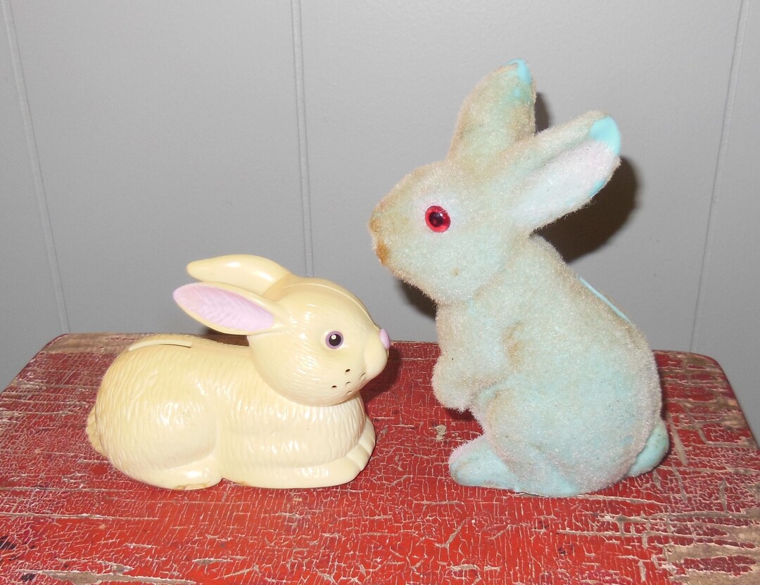 Vintage Bunny Banks Set of 2 Bunnies Easter Decor Bunny Rabbit Coin ...