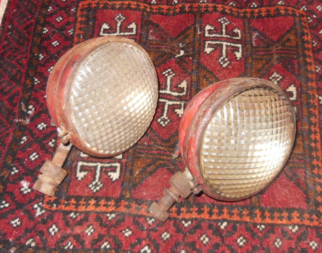 Vintage Tractor Salvage Pair of Front Head Lights for Farmall Cub ...