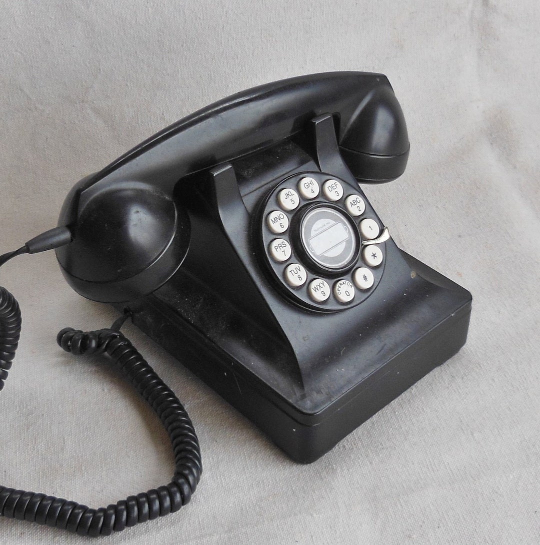 Antique Style Phone is Reproduction Made in 2002 Very Heavy Old School ...