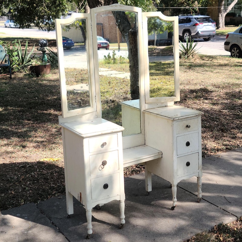 Vintage Vanity Table - Etsy