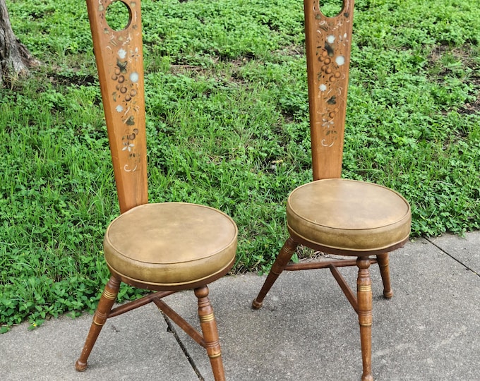 Vintage William Fetner Style Keyhole Chair - Etsy