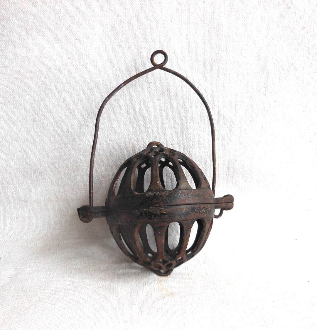 Antique Cast Iron Hanging String Holder Outdoor Garden Light Decorative ...