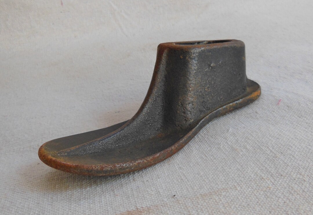 Antique Cast Iron Shoemakers Child Size Foot Cobblers Mold Number 15 ...