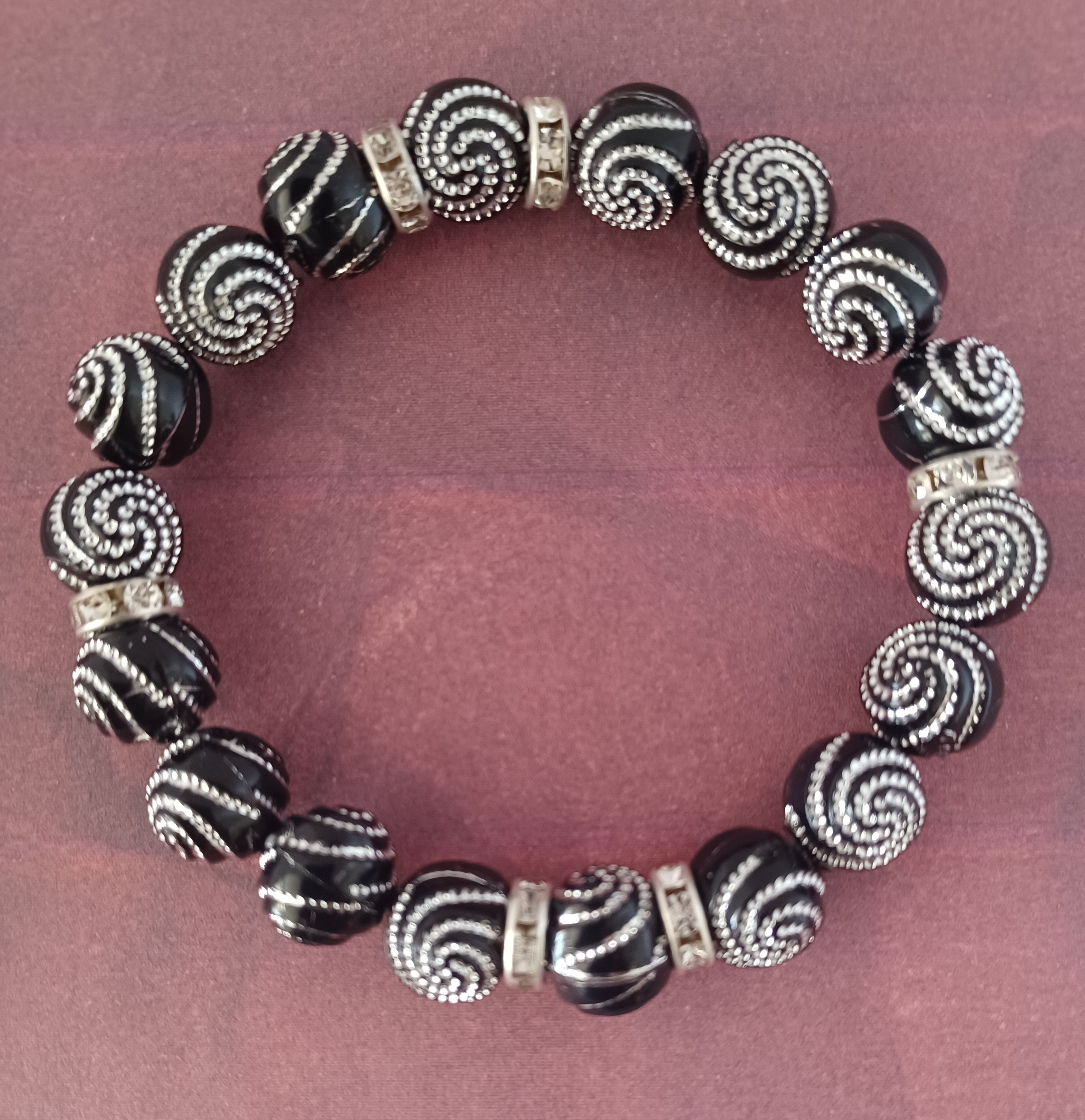 Black and Silver Swirl Women's Bracelet - Silver and Black Beaded ...
