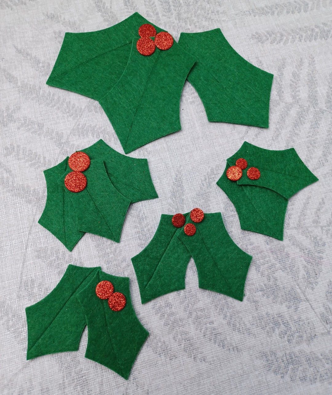 Holly Leaves, Large Holly and Berries, Christmas Crafts, Make Your Own ...