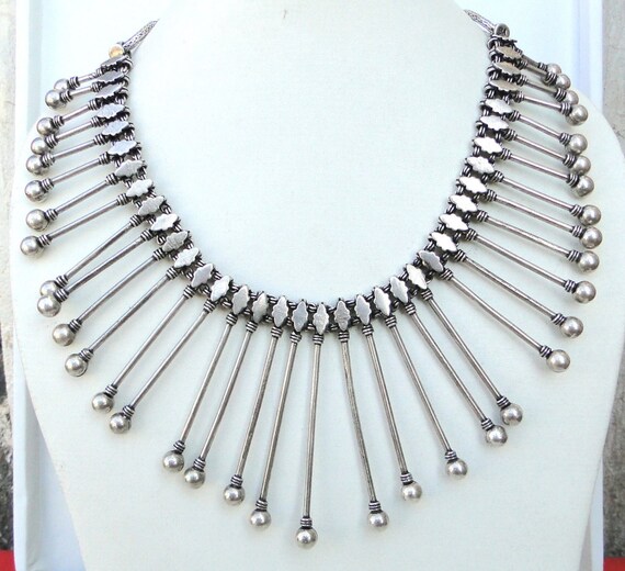 Traditional Design Solid Silver Flexible Chain Neckla… - Gem