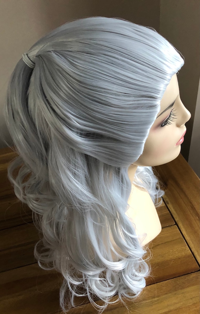 Witcher Cosplay Wig * Long, Gray Wavy Wig * Ready to Ship * - Etsy