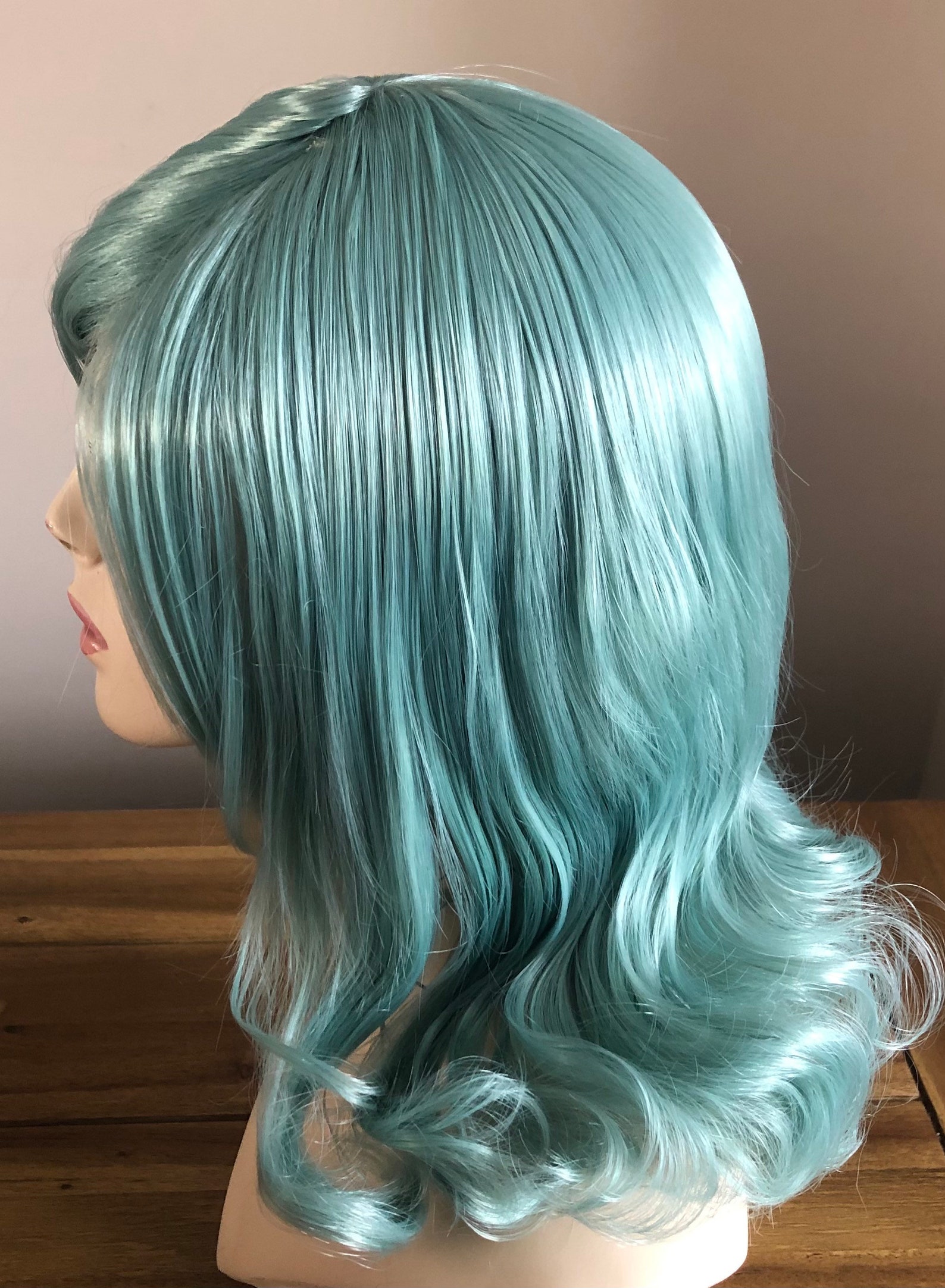 MOIRA MINT WIG, "schitts Creek", Short Green Cosplay Wig. - Etsy