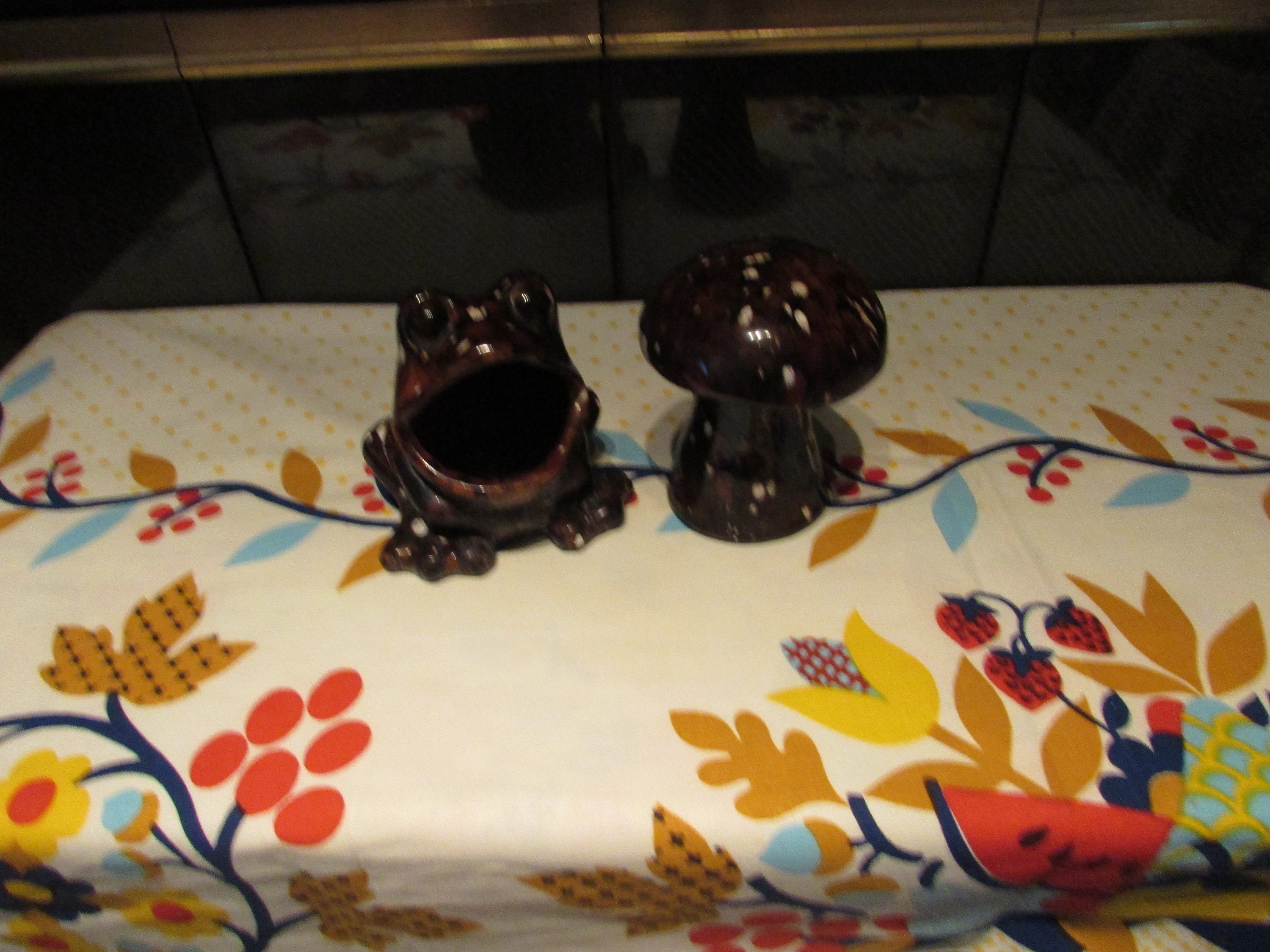 Rare Vintage Kitchen FROG and MUSHROOM Ceramic Kitchie Set Great Gift ...