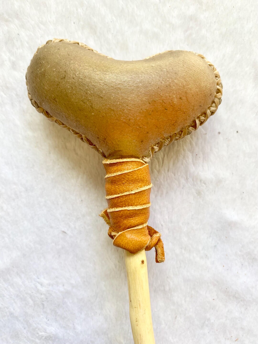 Elk Rawhide Rattle, Ceremonial Rattle, Altar Tool, Gift - Etsy