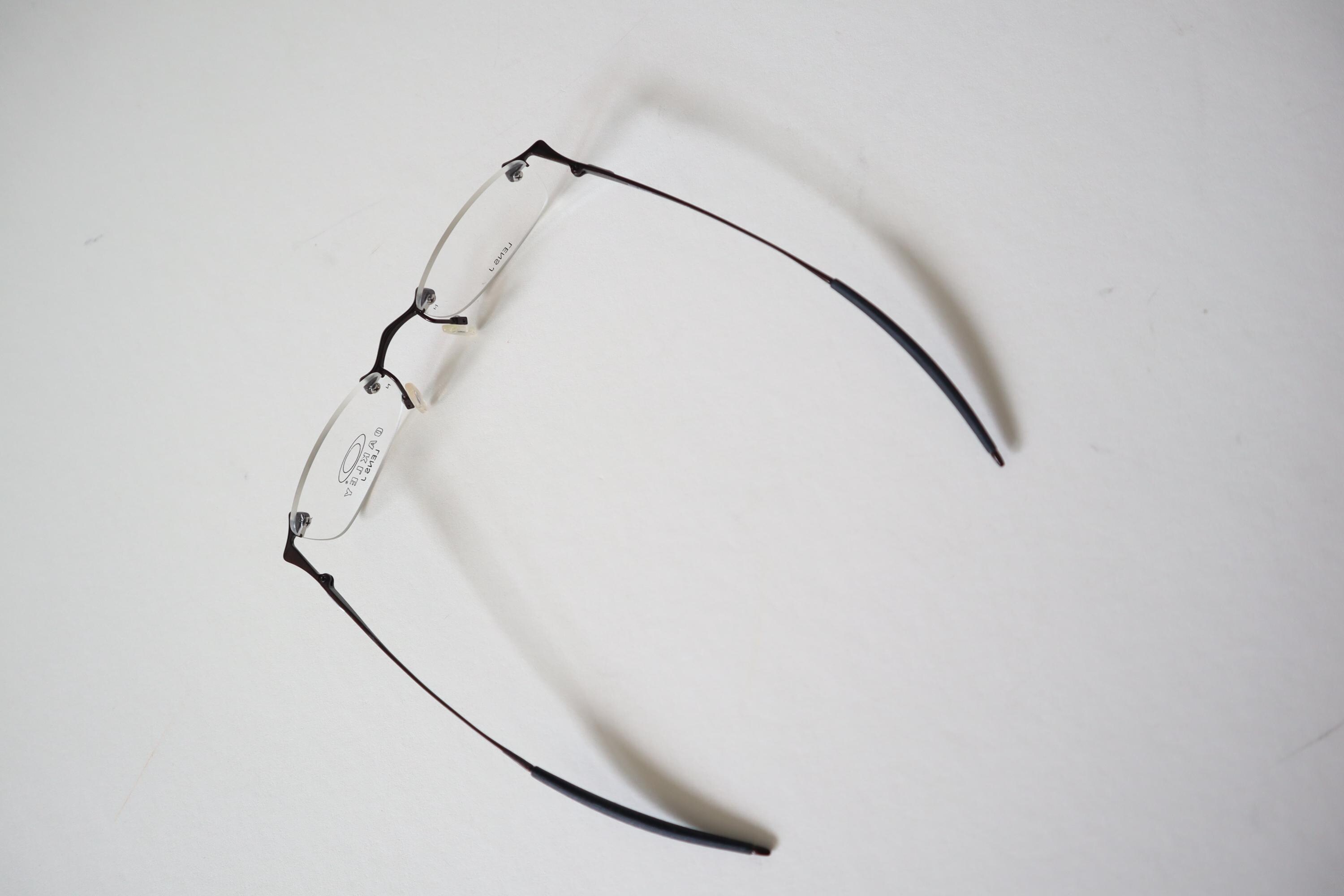 Oakley Small Eyeglasses Split Thread Polished Brown Rimless Frame 4919 ...