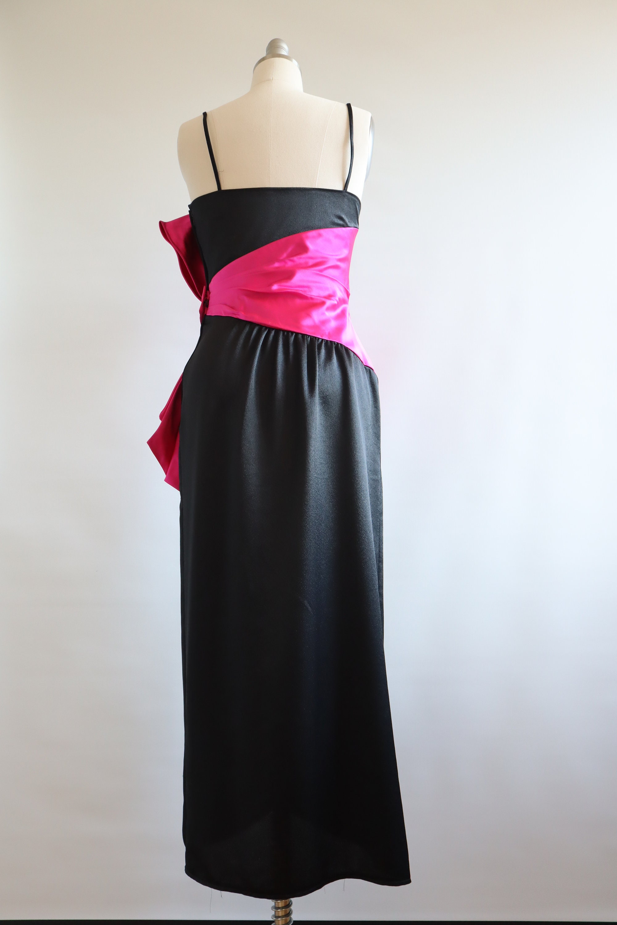 Fuchsia Bow Black Spaghetti Strap Party Dress With Huge Bow LBD Sz 2 - Etsy