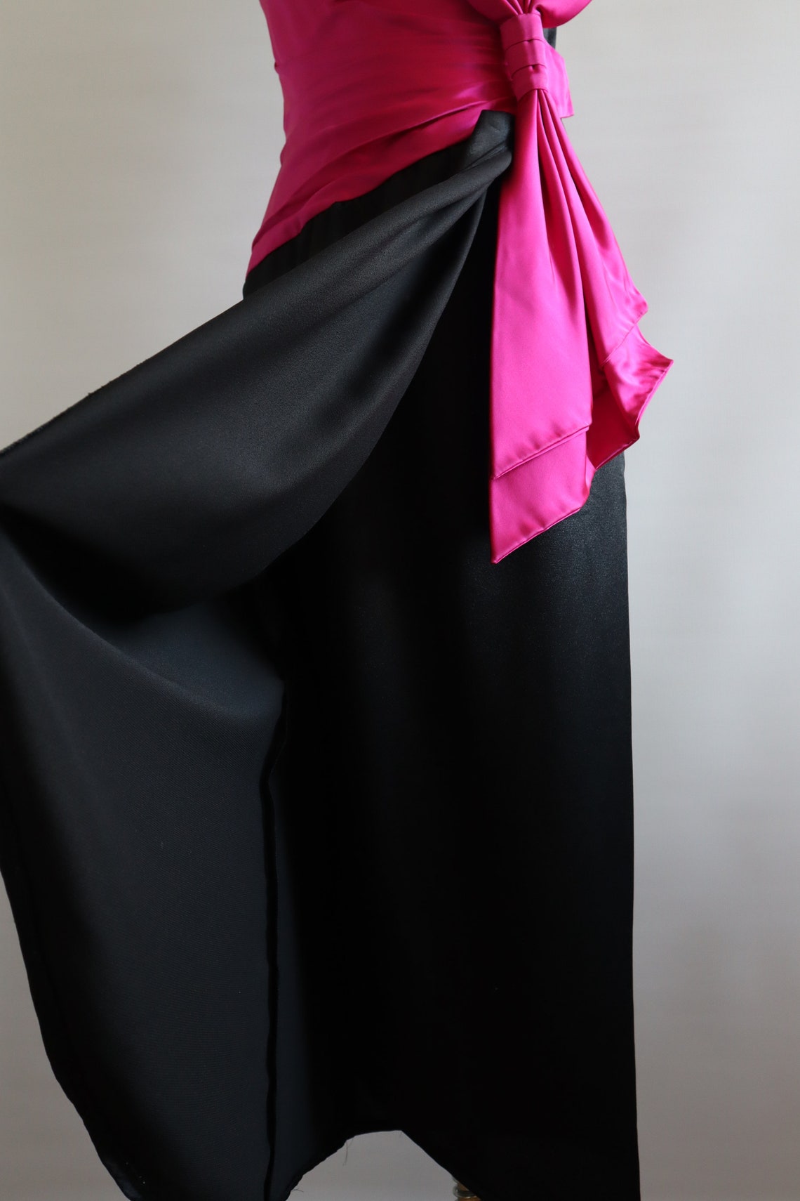 Fuchsia Bow Black Spaghetti Strap Party Dress With Huge Bow LBD Sz 2 - Etsy