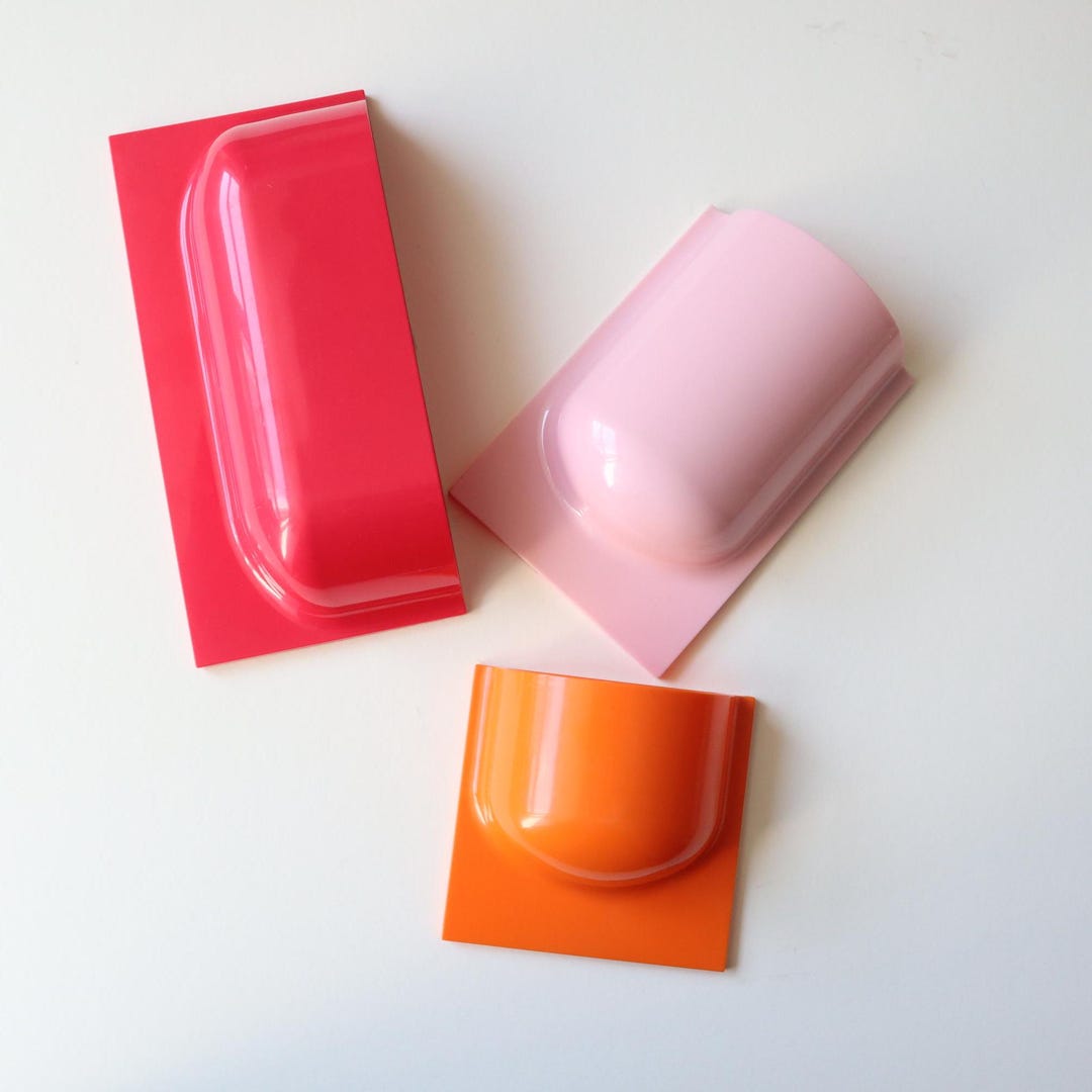 Trio of Plastic Wall Pockets Vases Pink Orange Red 70s Pop - Etsy