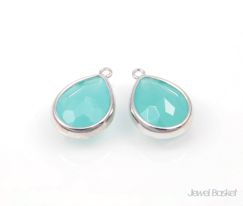 Mint Color Glass and Silver Framed Teardrop Pendent / 10.5mm X 16mm ...