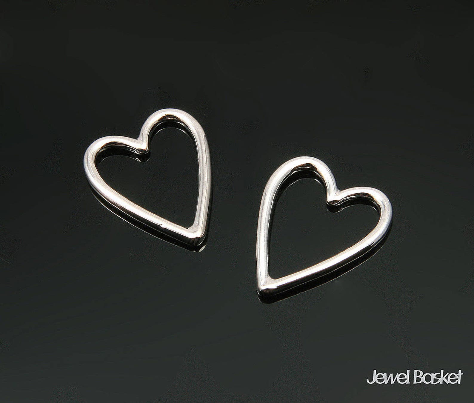Heart Outline in Gold 2pcs of Heart Charm / 12.0mm X 15.0mm - Etsy