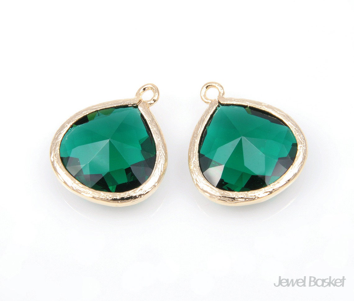 2pcs Emerald Color Glass and Gold Framed Pendent / Emerald / - Etsy