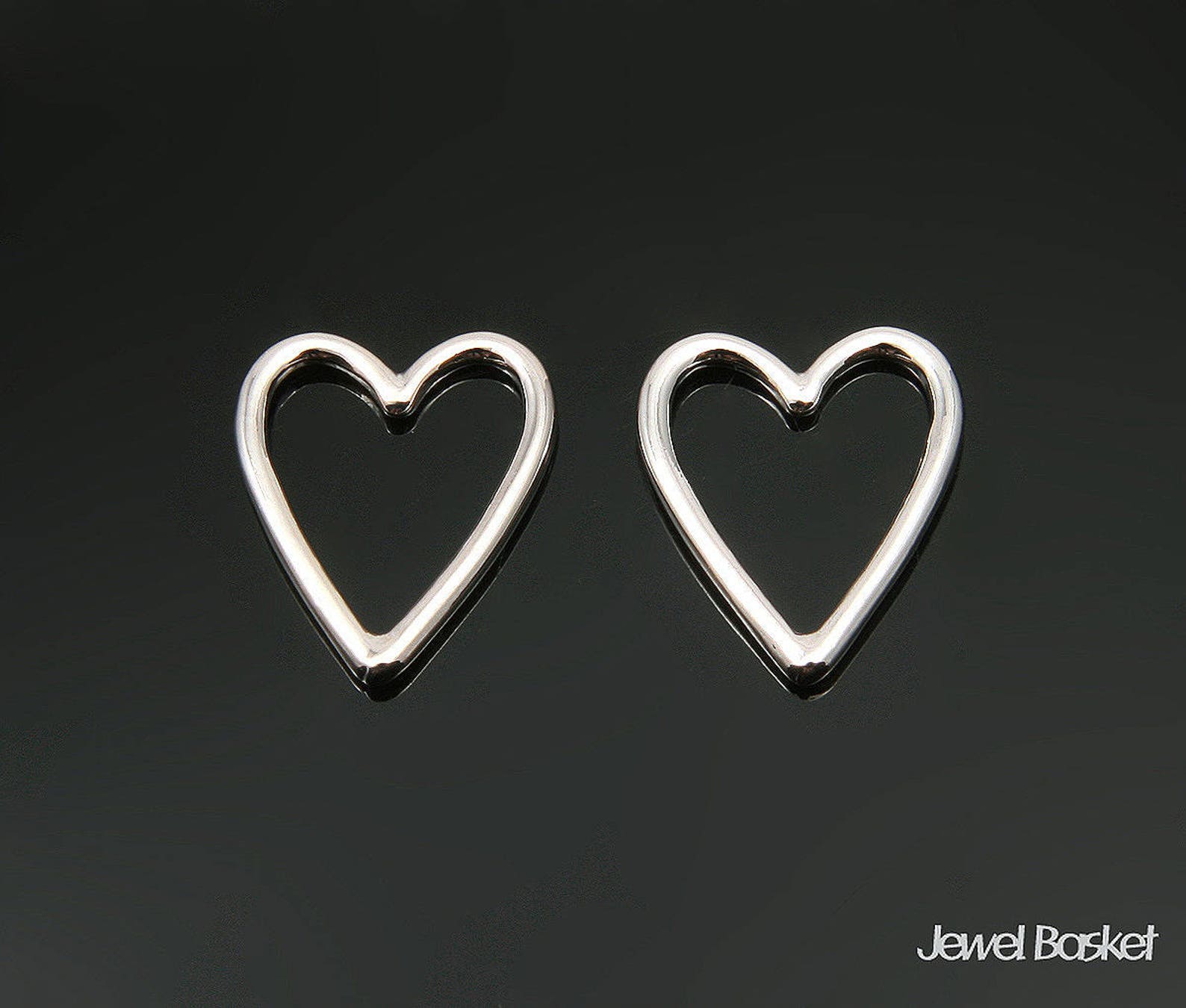 Heart Outline in Gold 2pcs of Heart Charm / 12.0mm X 15.0mm - Etsy