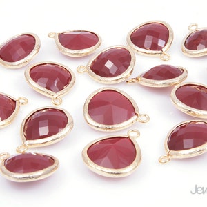 2pcs - Jet Nut Red Color and Gold Framed Glass Pendent / Jet Nut / Red ...