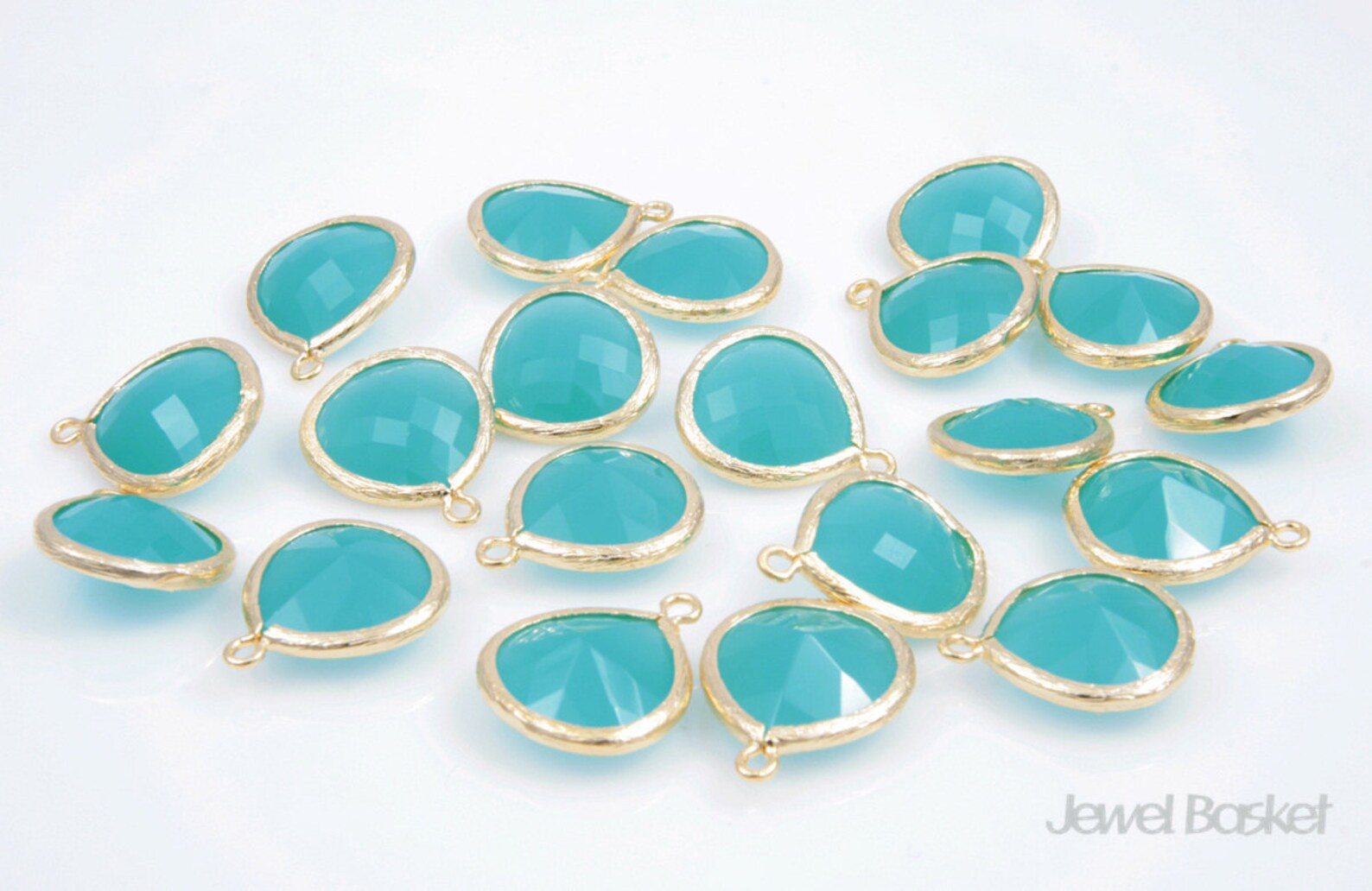 2pcs - Mint Color and Gold Framed Glass Pendent / Mint / 16k Gold ...