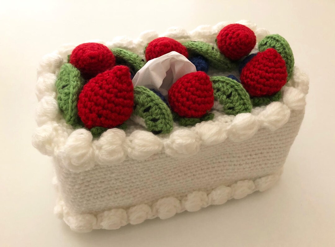 Crochet Tissue Box Cover - Strawberry Cream Cake (made to Order) - Etsy