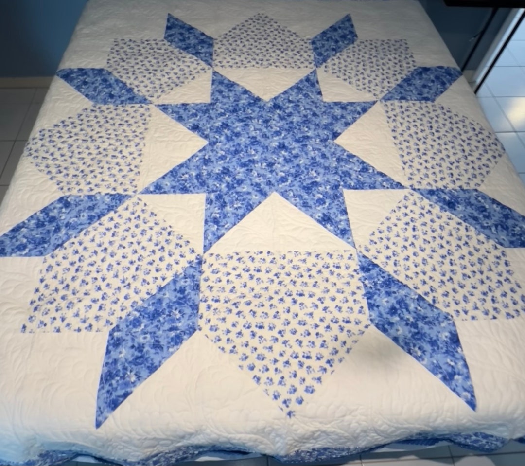 Chinoiserie Blue and White Floral QUEEN Quilted STAR Quilt Longarm Quilted - Etsy