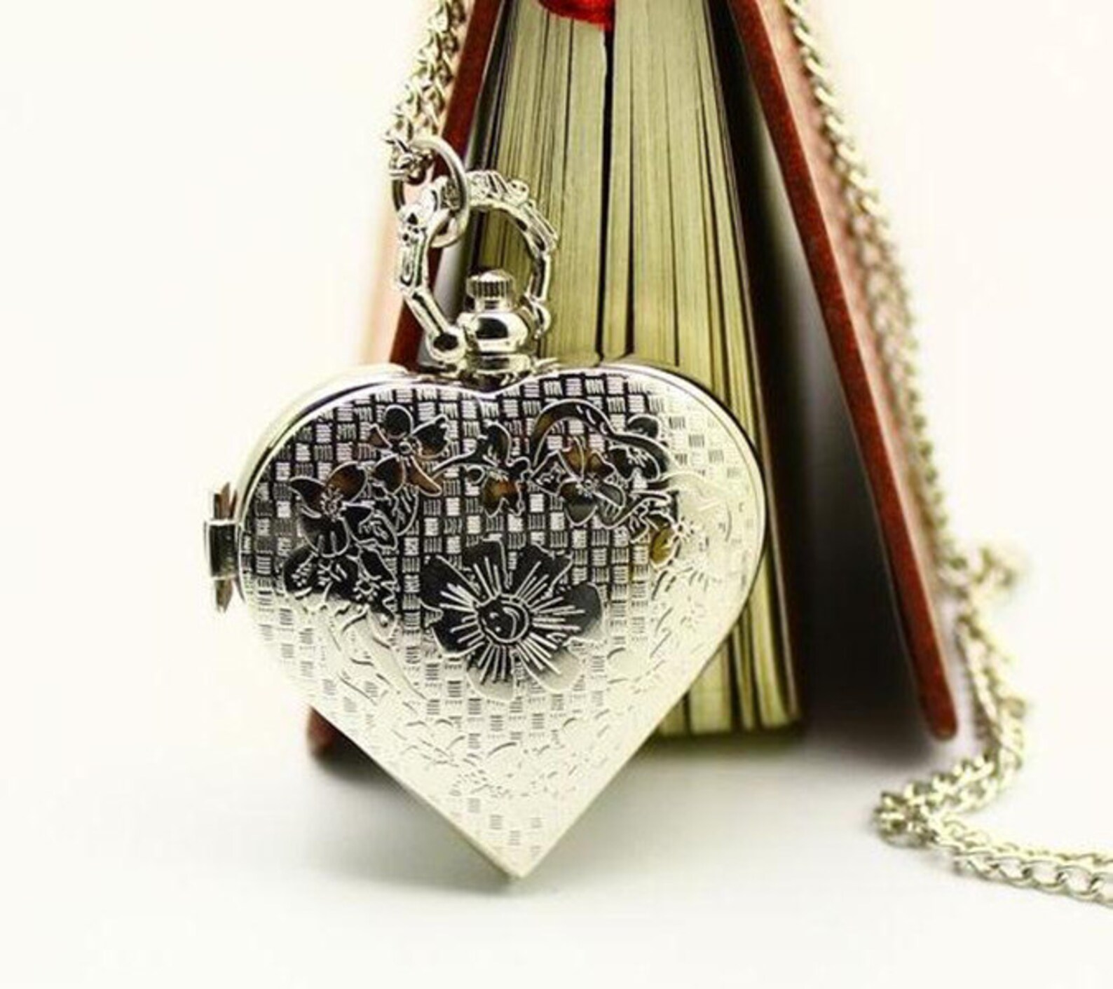 1pcs 40mmx40mm White K Color Beautiful Heart Love Locket Quartz Pocket ...